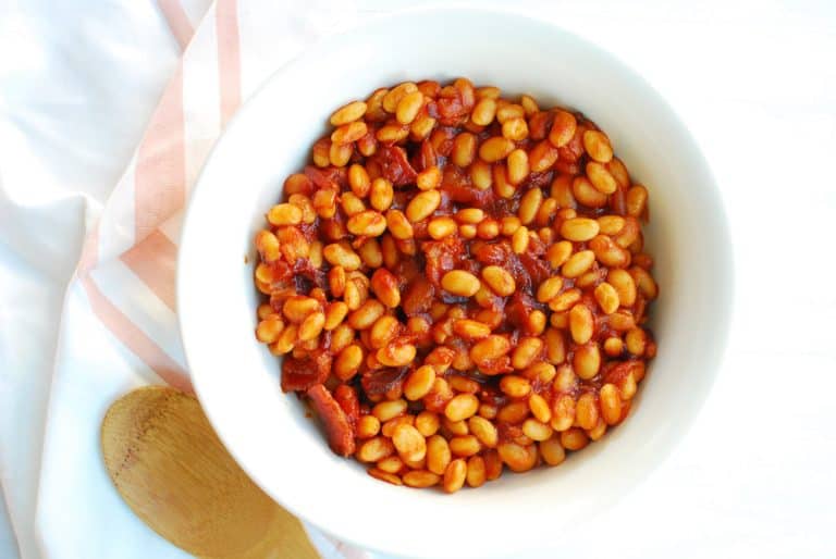 Easy Healthy Baked Beans (Stovetop Recipe!) - Snacking in Sneakers