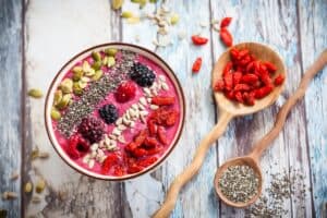 20 Best Healthy Smoothie Bowl Toppings - Snacking in Sneakers