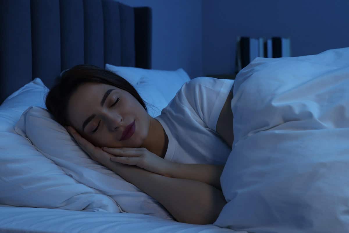 The Runner’s Guide to Sleep: Hours, Habits, and Hacks That Work